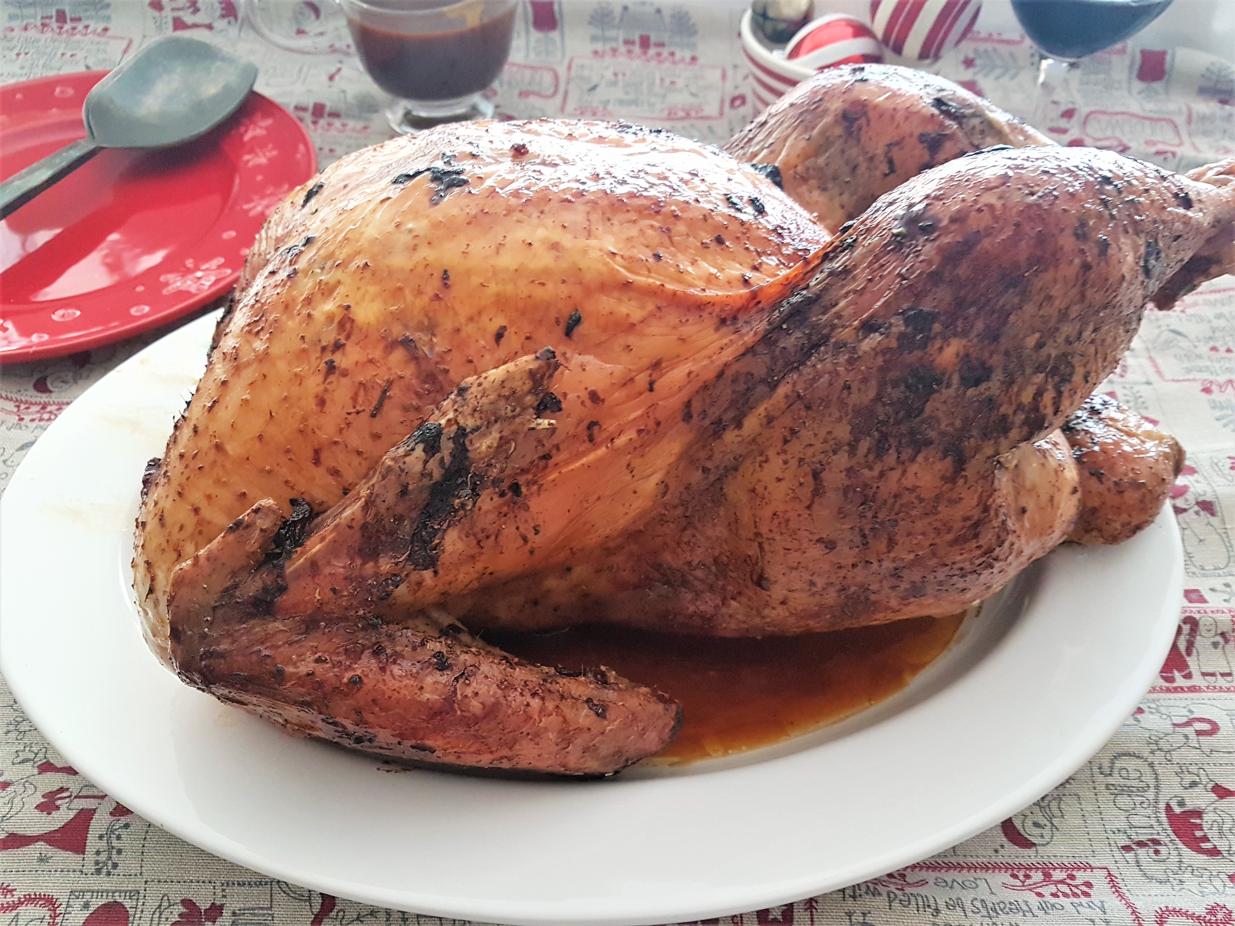 Pavo rostizado con maple y hierbas/ Maple and herbs roasted turkey ...